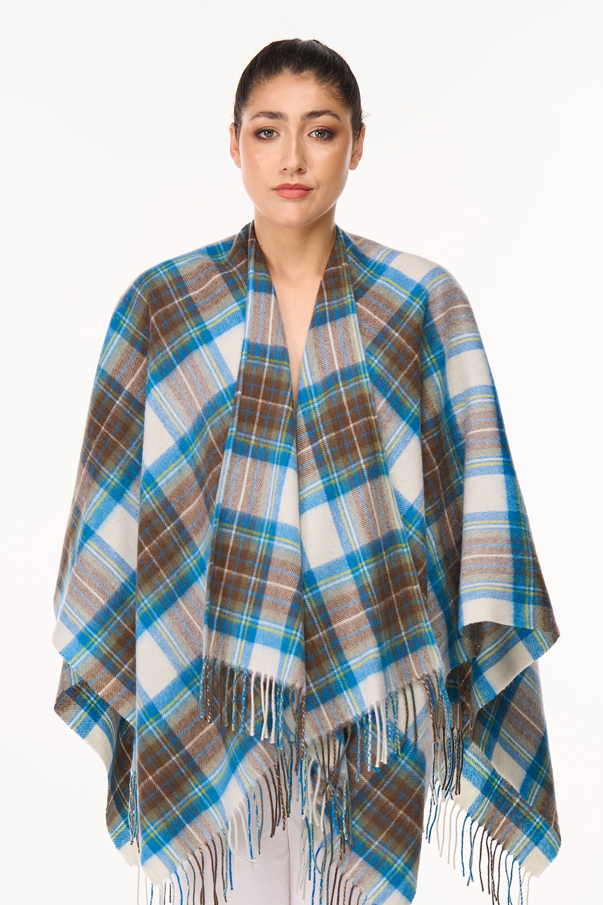 Cape Scottish Design Tartan Poncho 100% Pure Lambs wool | Edinburgh ...
