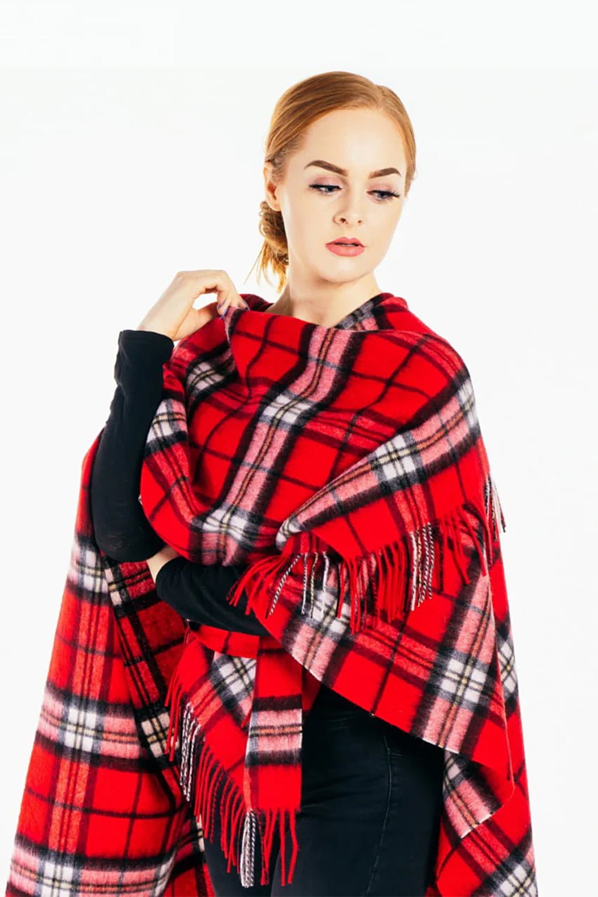 Thomson Red Stole 100% Pure Lambswool | Edinburgh Cashmere